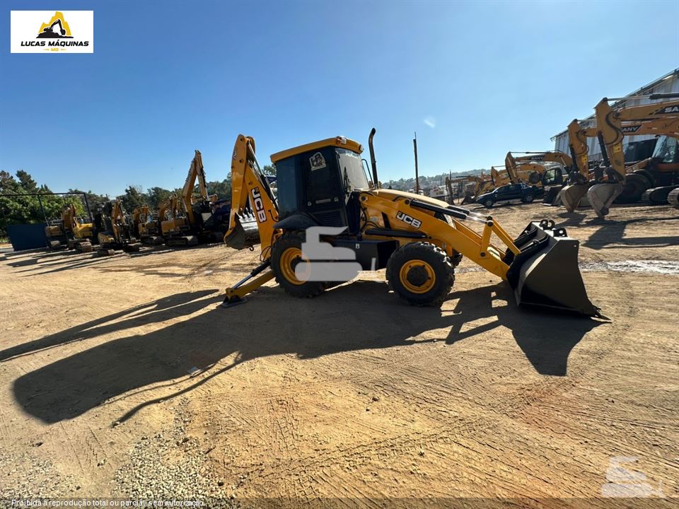 Retro Escavadeira JCB 3CX - 2014 - Belo Horizonte / MG - Código ...