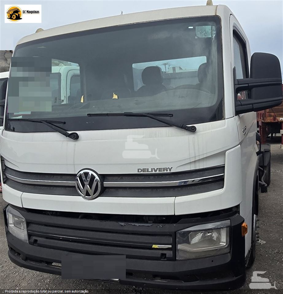 Caminhão Volkswagen 6-160 Delivery 2p (diesel)(E5) - 2019 - Belo ...
