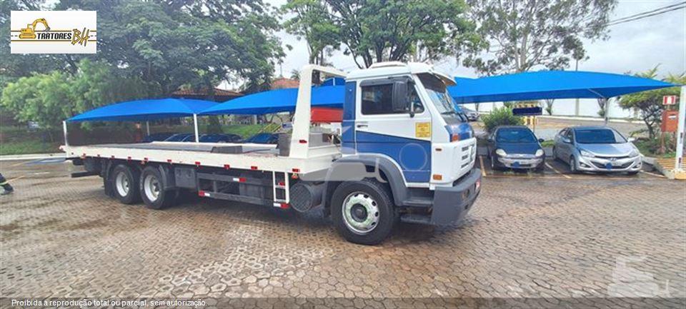 Caminhão Volkswagen 24-220/24-220 Worker T 3-Eixos 2p (Diesel) - 2010 ...