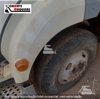 Caminhão Mercedes-Benz Axor 2831 6x4 2p (diesel) - 2011 - Chapecó / SC ...